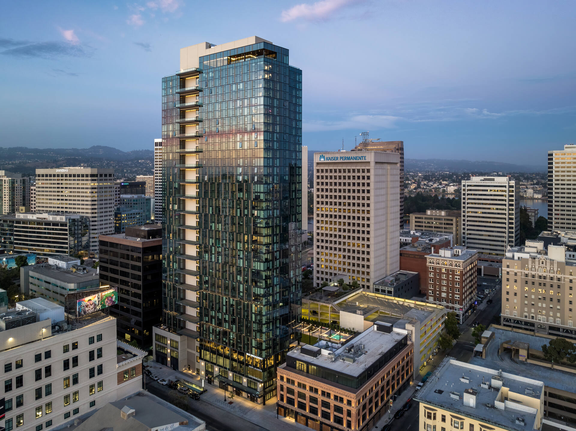 1900 Broadway | Virtual Tour